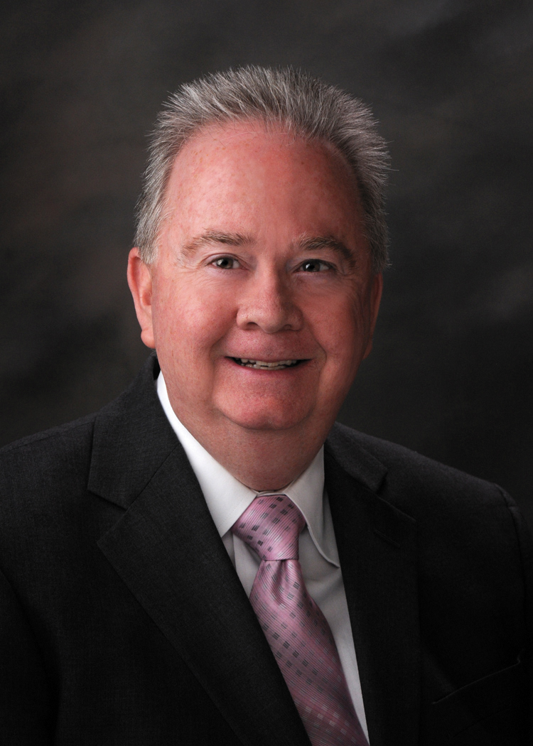 MESA CITIZEN DENNIS | Up Close Publications